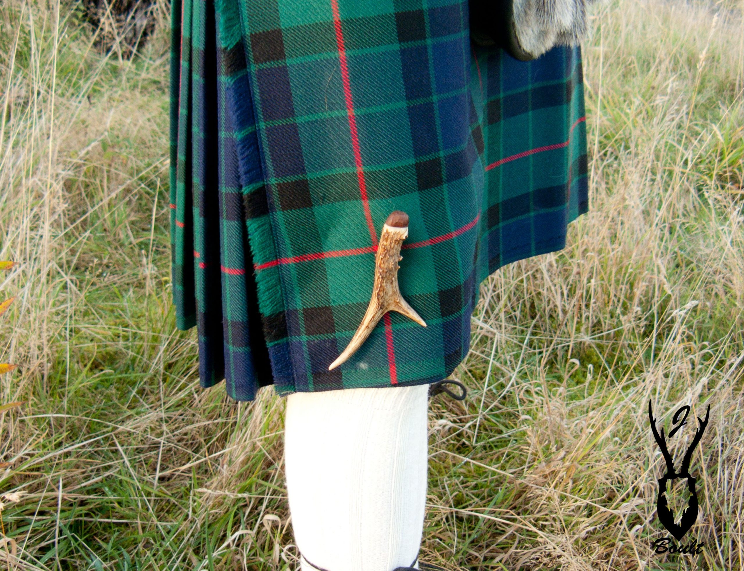 Roe Deer Antler Kilt Pin. - onemoregift.co.uk